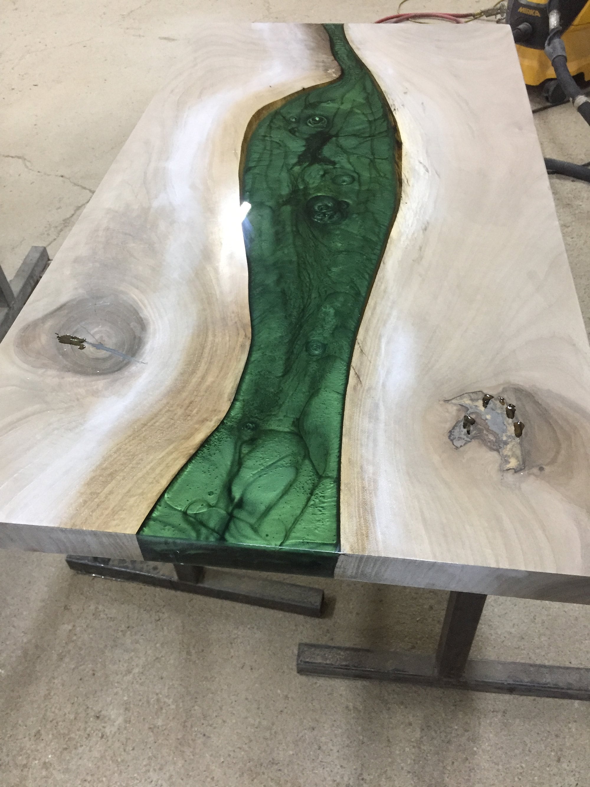 L Shape Desk Green Epoxy Table Special Desk Walnut Resin Table Epoxy ...