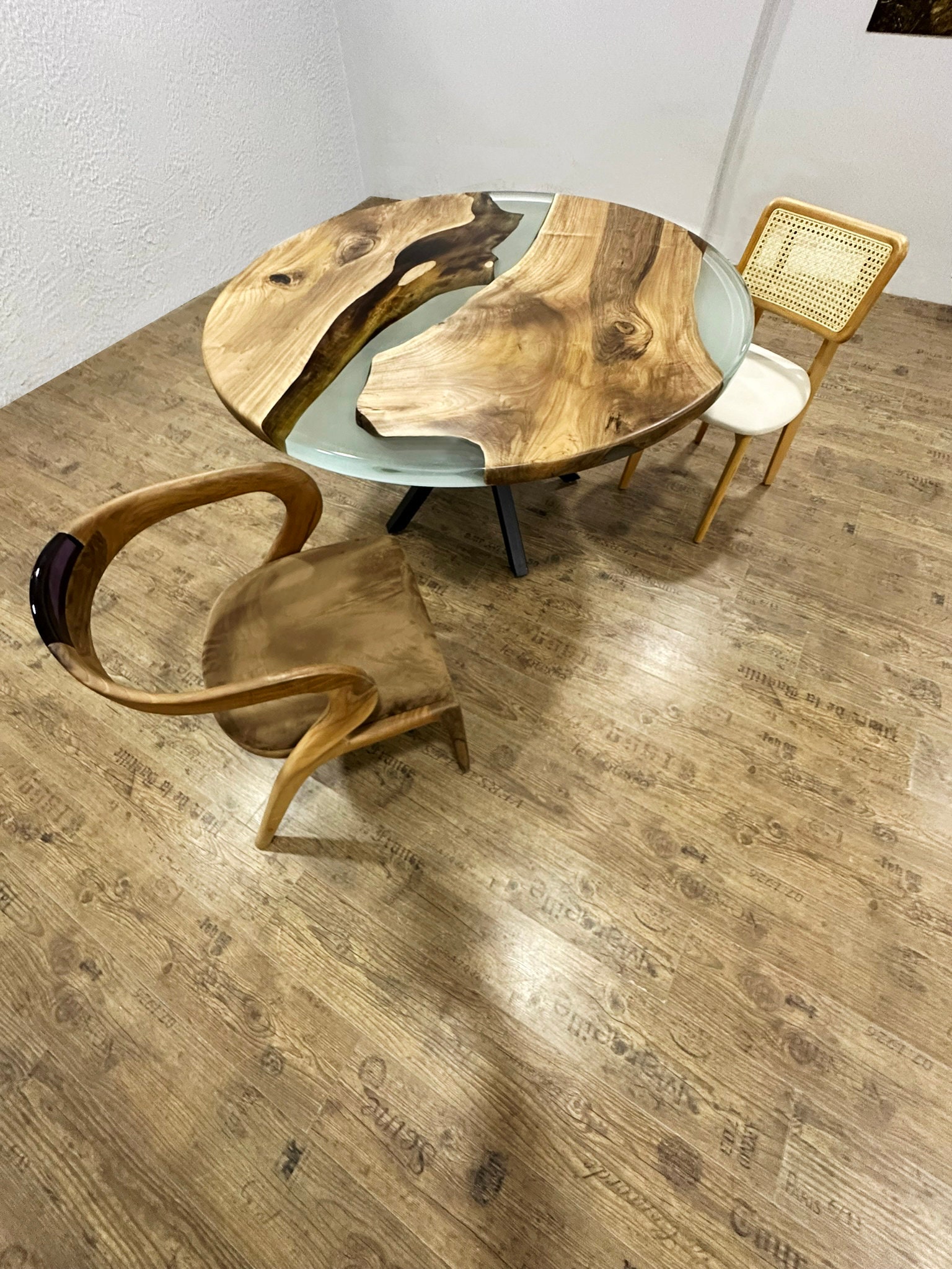 Custom Dining Table Walnut Resin Dining Table Custom Epoxy - Etsy