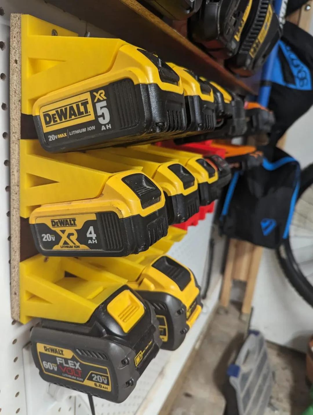 Dewalt 20V Battery Horizontal Mount-space-saving - Etsy