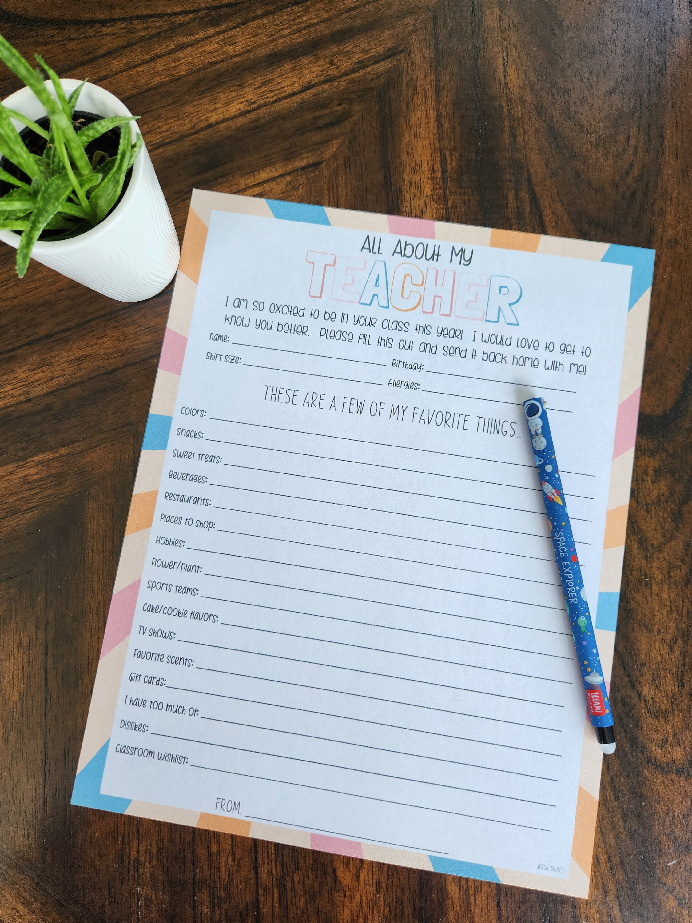 All About My Teacher / Teacher Favorite Things / First Day of School ...