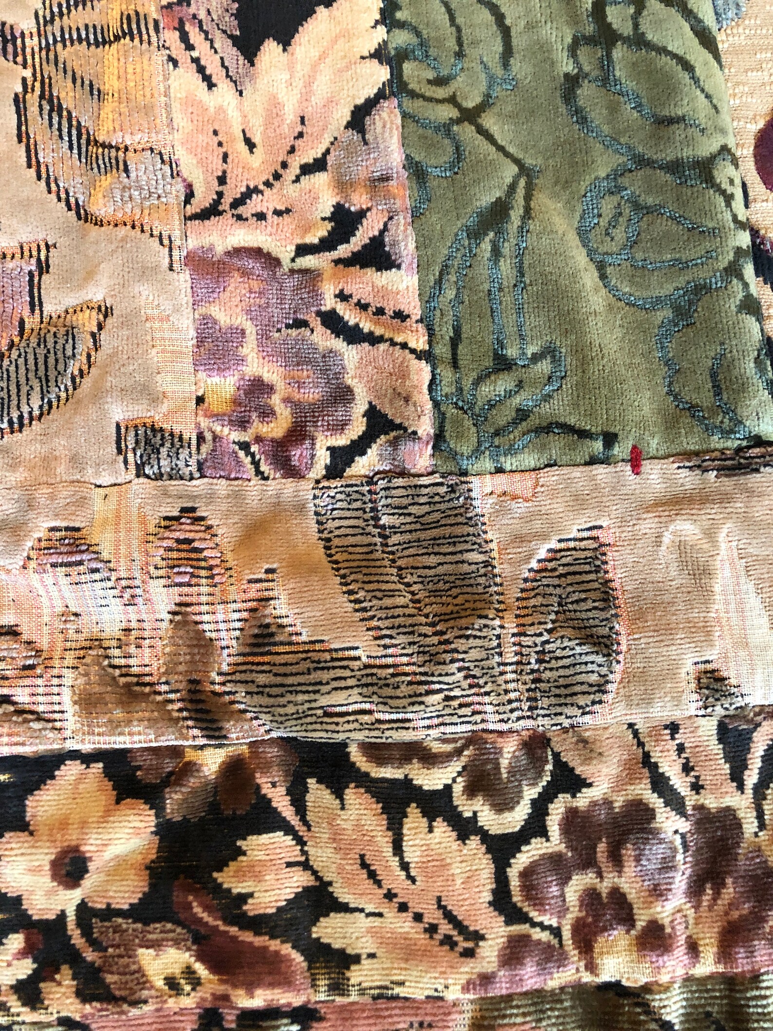 Vintage Brocade Quilt - Etsy