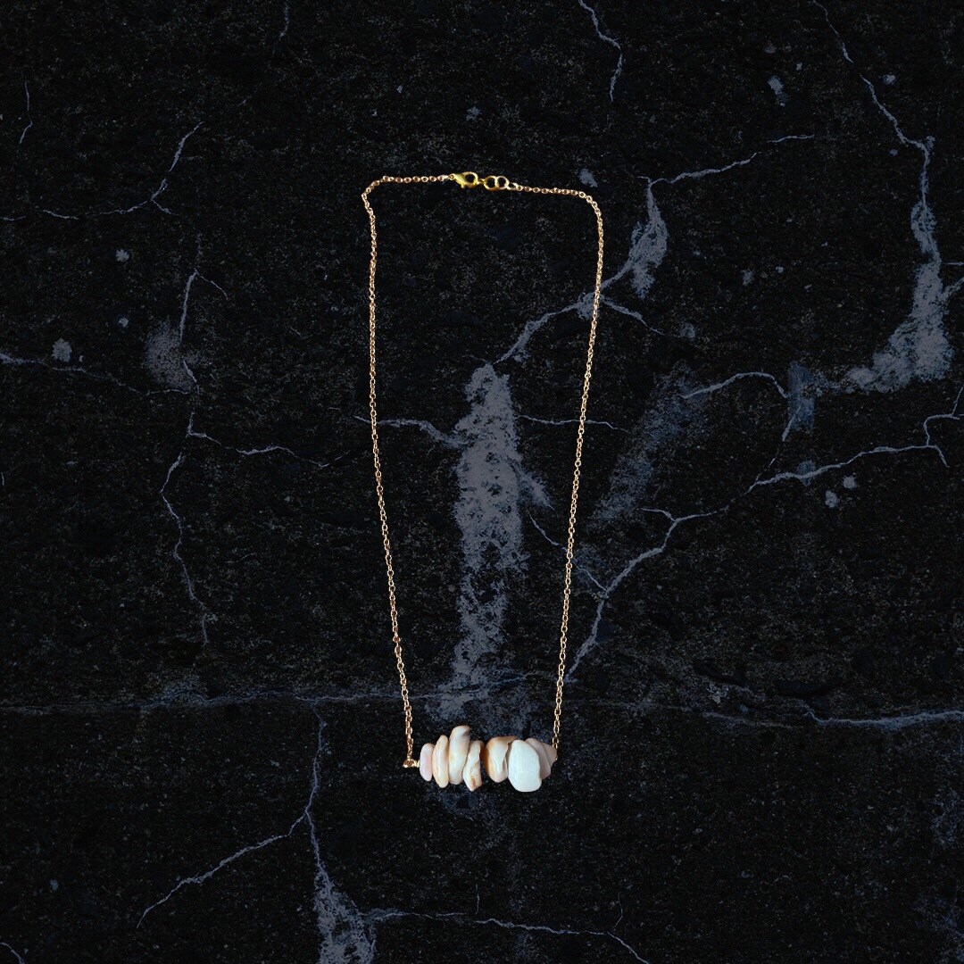 Hawaiian Puka Shell Floating Bar Necklace - Etsy