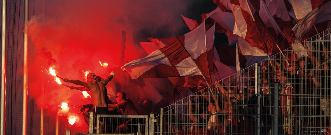 Poster Pyro Fans Erfurt – 85 X 34.7 Cm – 120 X 50 Cm – 240 X 100 Cm ...