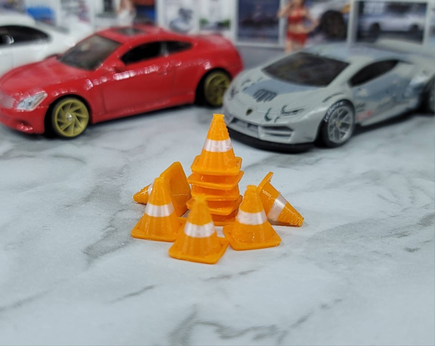 25x Mini Traffic Cones ; Two Tone 1/64 Cones - Etsy