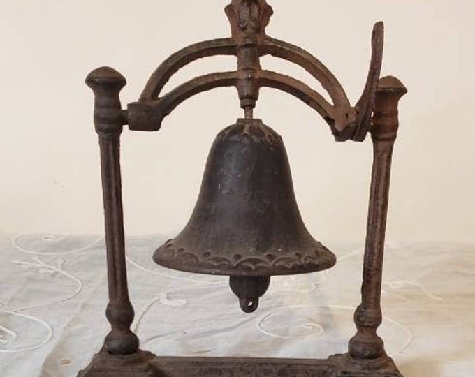 Antique Cast-iron Dinner Bell. Circa 1920's. Butlers Bell* - Etsy