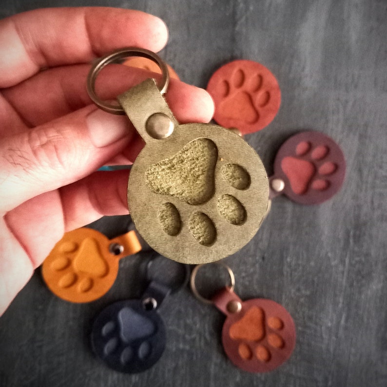 Leather Paw Keychain, Free Laser Engraving Personalization Leather Paw ...