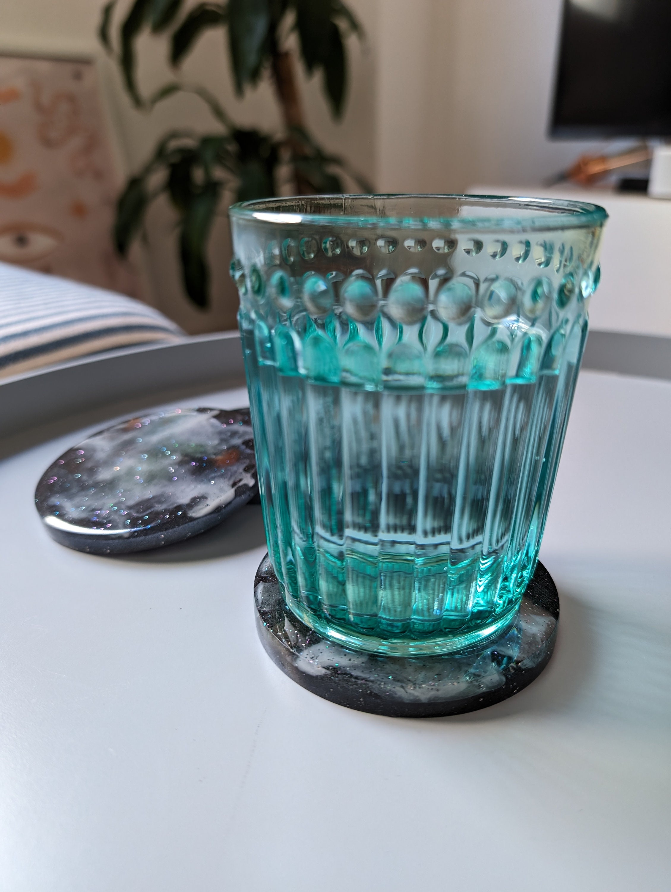 Pack of 8 Coasters Made of Epoxy Resin With Nebulas and Galaxy Shapes ...