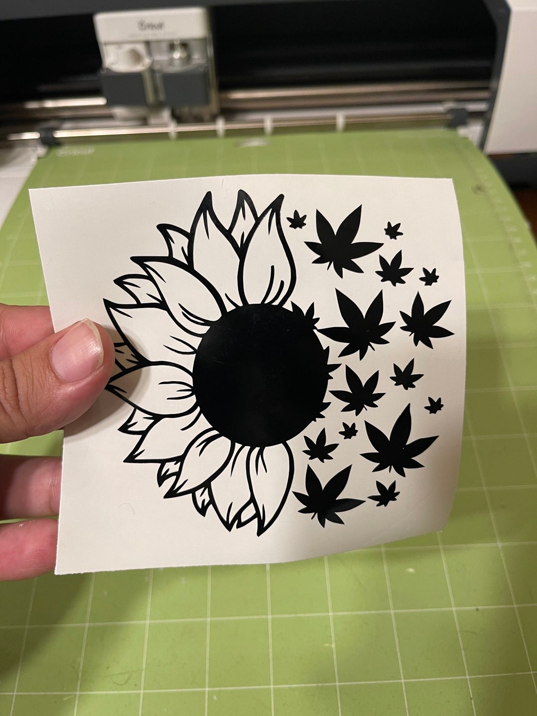Sunflower Cannabis Decal / Back Windshield Decal / Car Window - Etsy