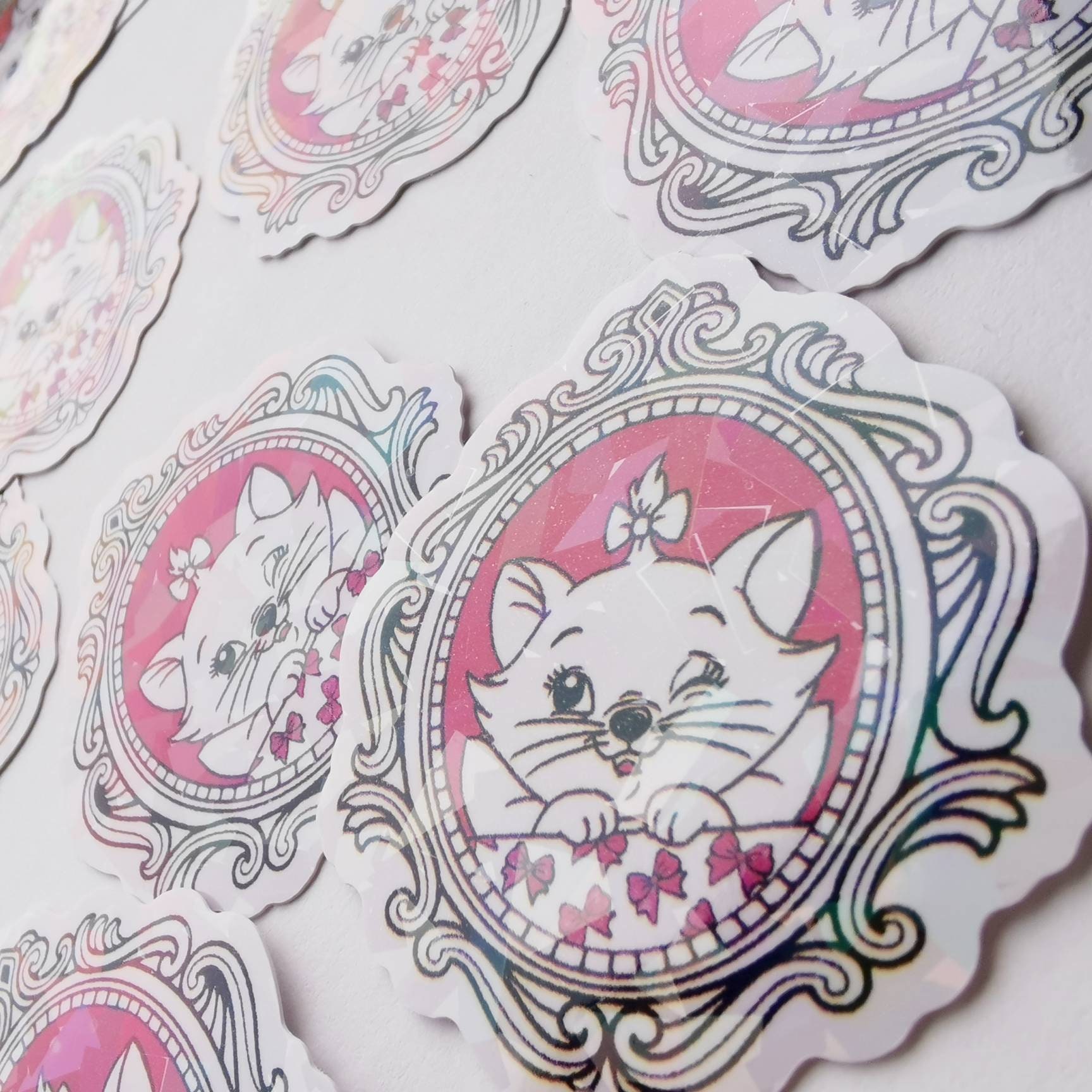 Marie Sticker - Disney Vinyl Aristocats - Cracked Holographic Sticker ...