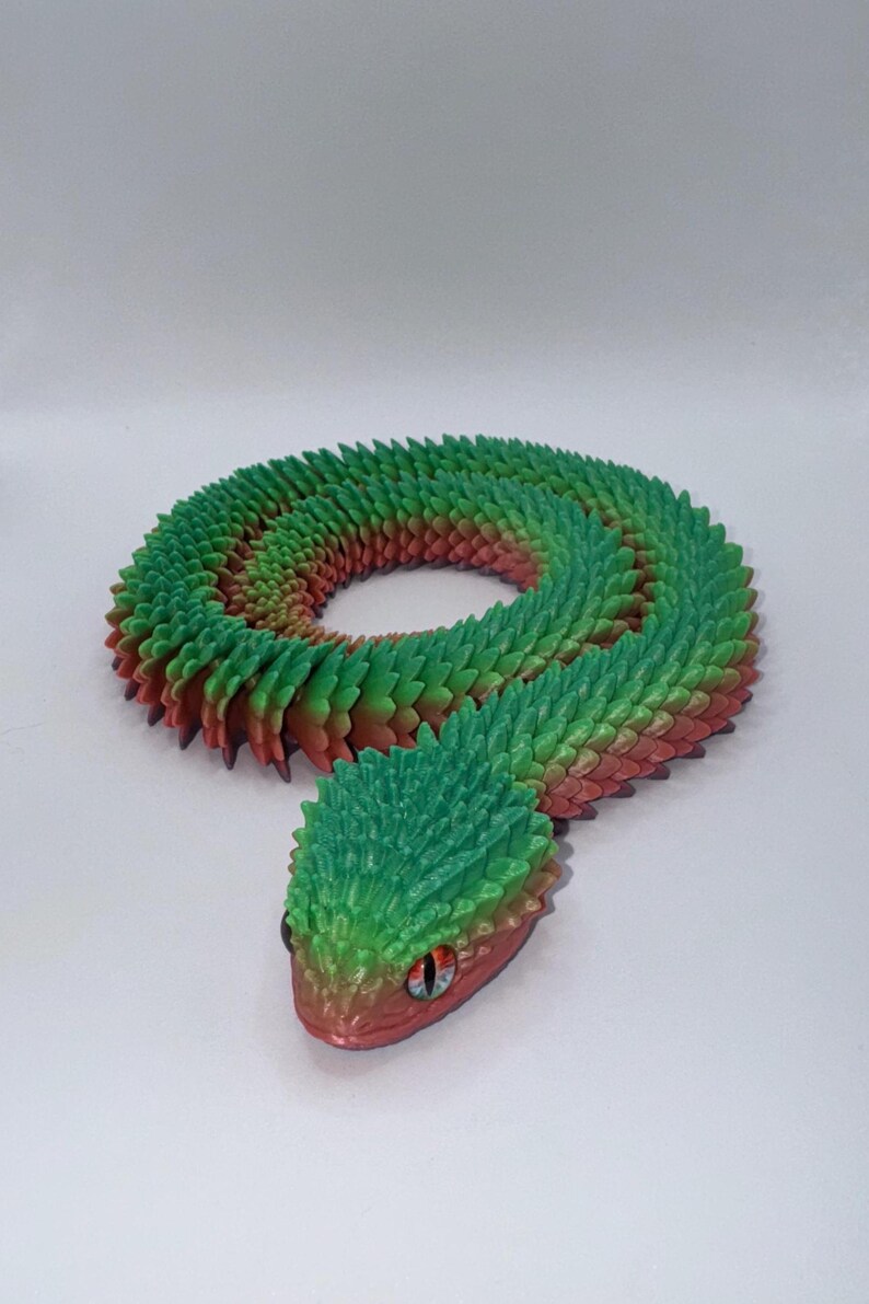 Articulated Viper Snake Fidget Toy – Flexible and Poseable, Realistic ...