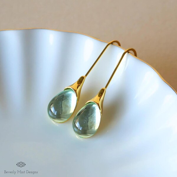Green Teardrop - Etsy