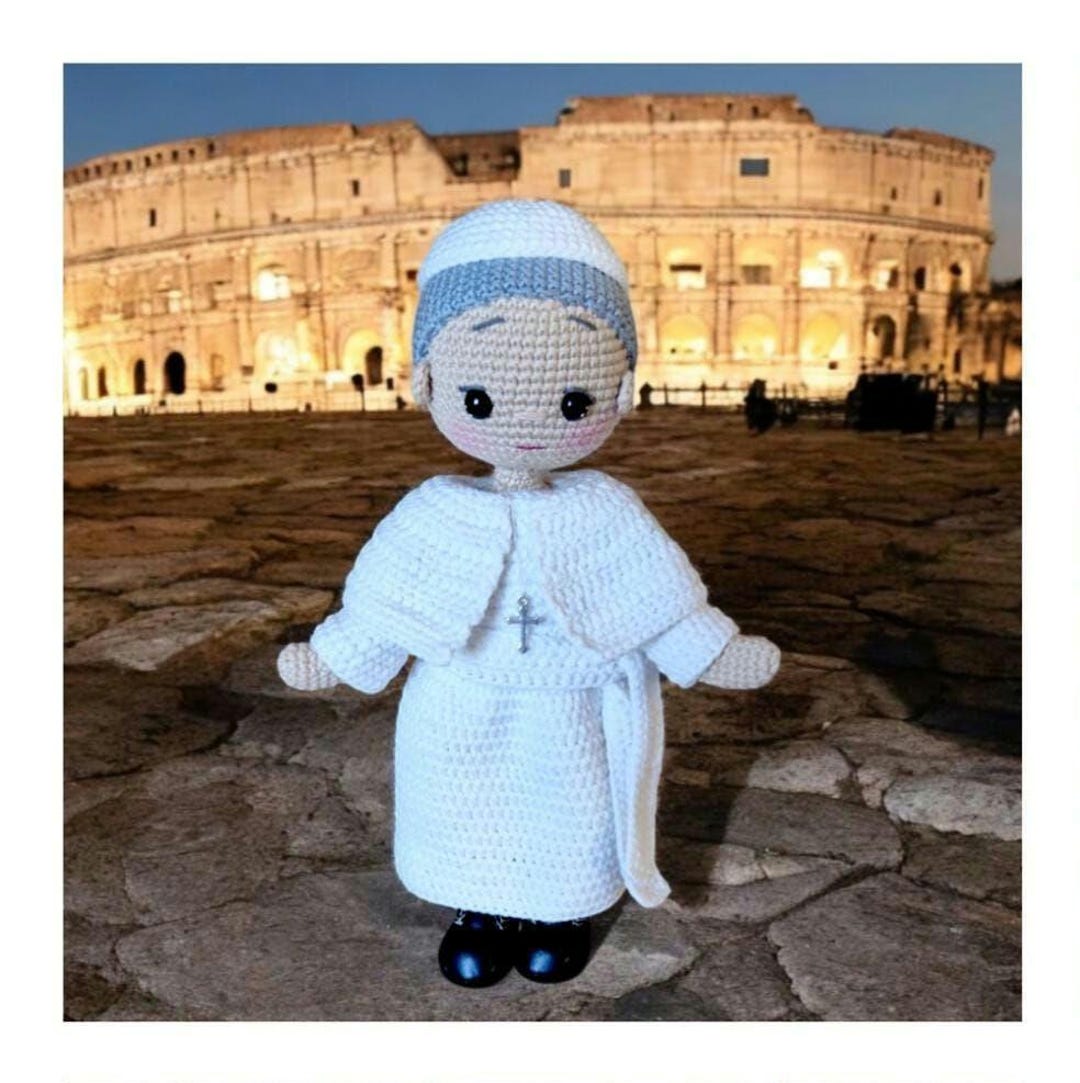 The Crochet Pope, Amigurumi Doll, Craftly - Etsy