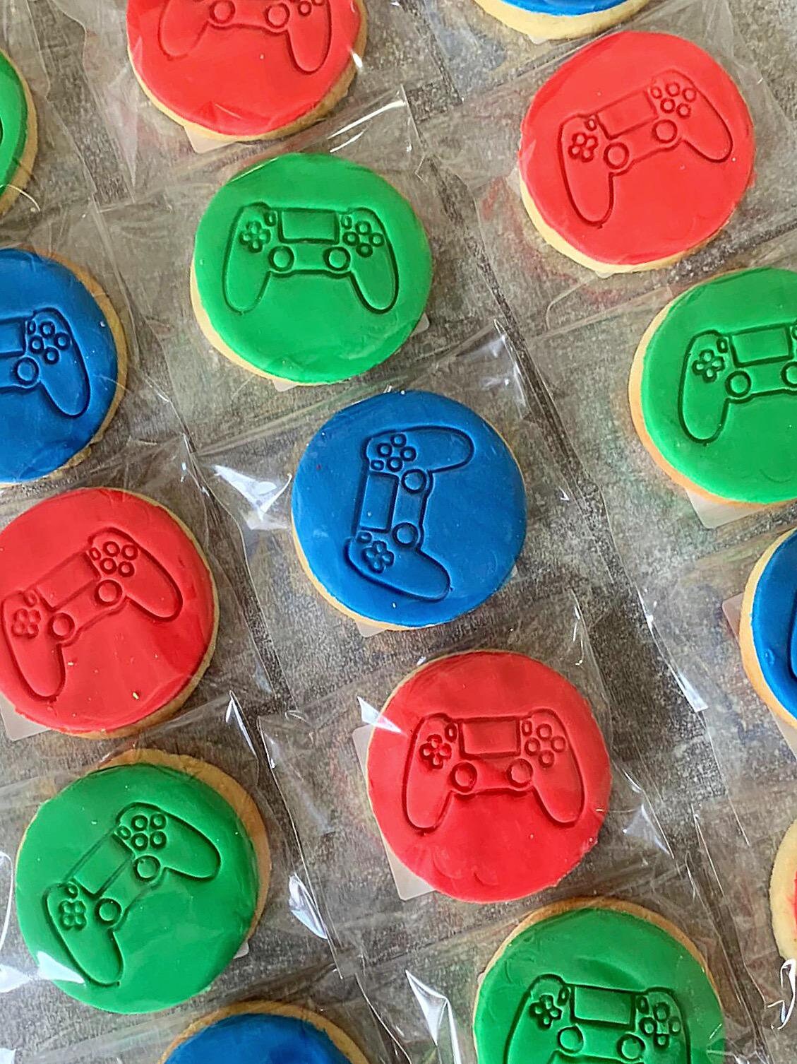Gaming Biscuits / Gaming Party / Party Favours / Gaming Party Bag ...