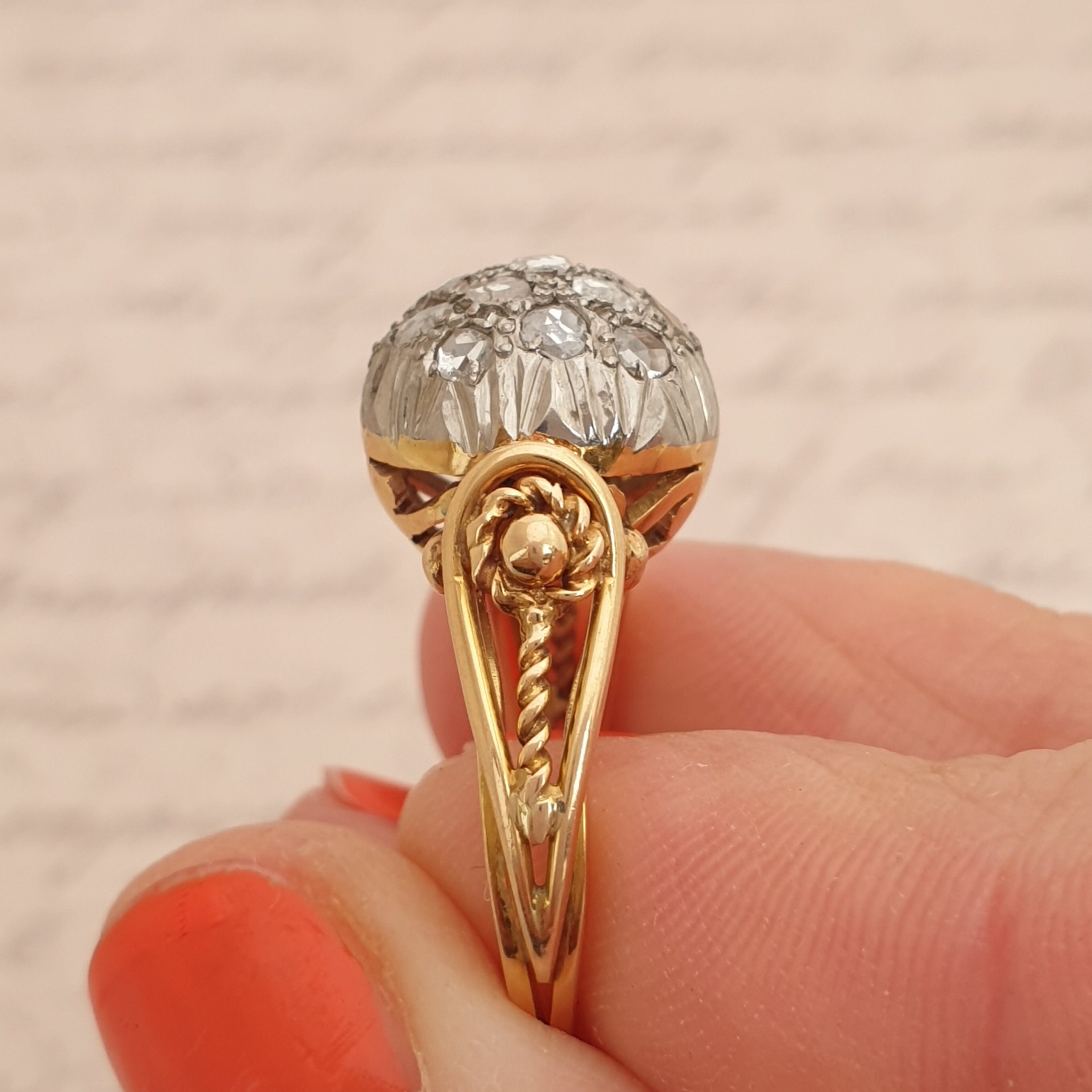 Vintage Disco Ball Ring of 18k Gold With Pavé Rose Cut Diamonds - Etsy