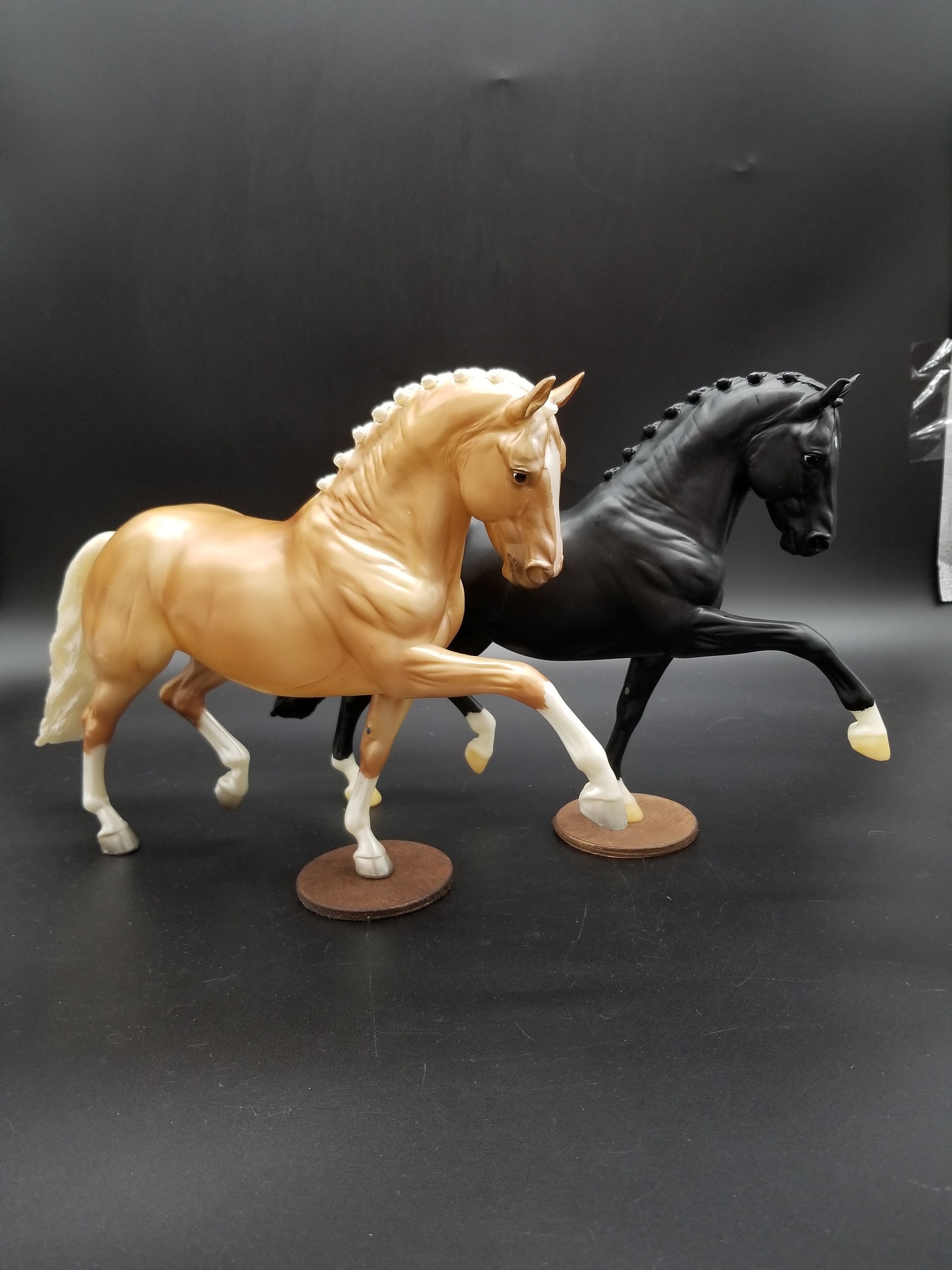 Huckleberry Bey Totilas Salinero Wooden Stand With Metal Peg - Etsy