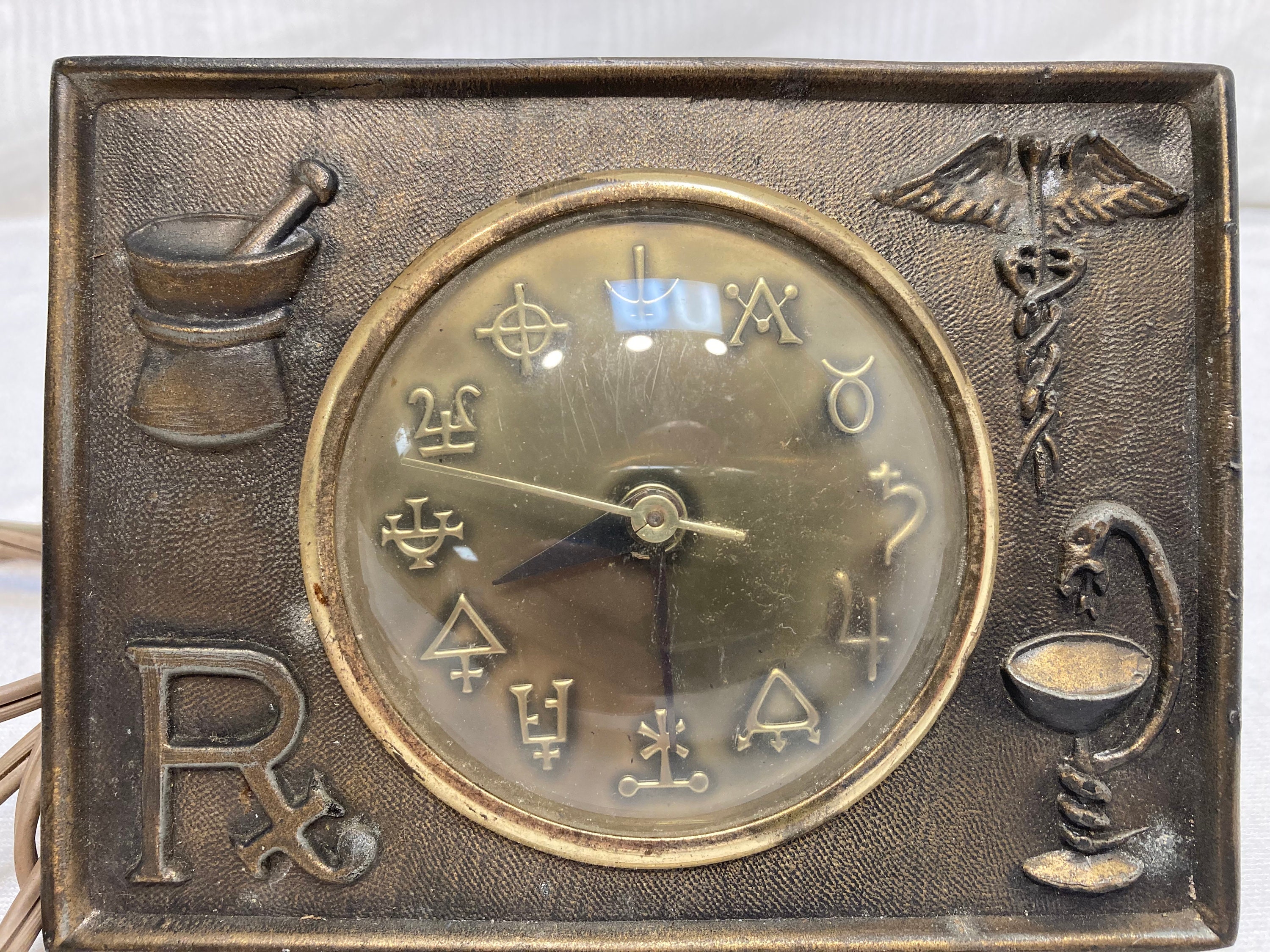 Vintage APOTHECARY RX Alchemy Symbols Metal Desk Shelf Clock Electric ...