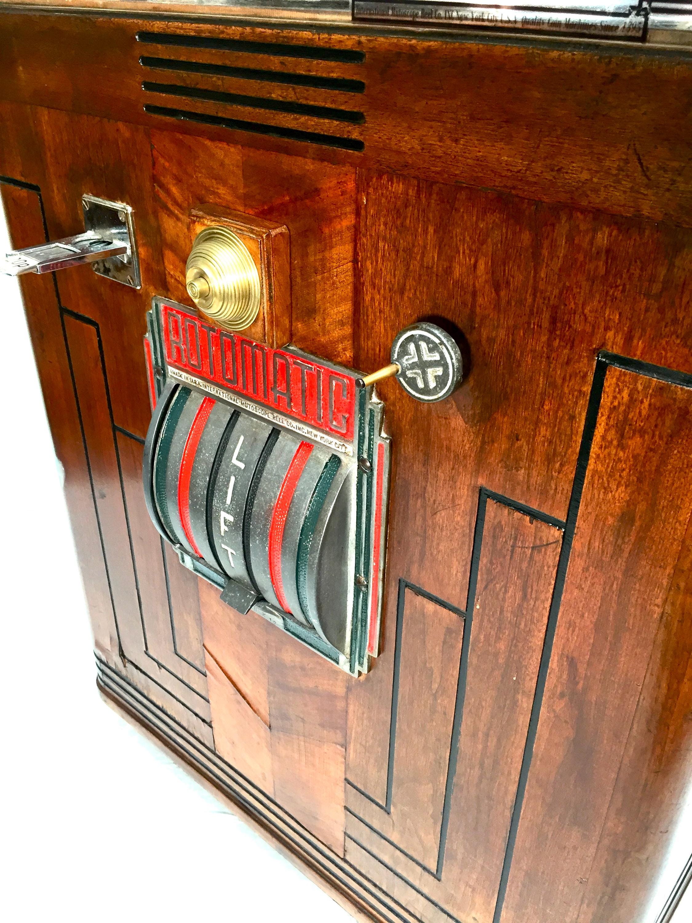 Antique 1930s Rotomatic Coin Operated Arcade Machine by Mutoscope Reel ...