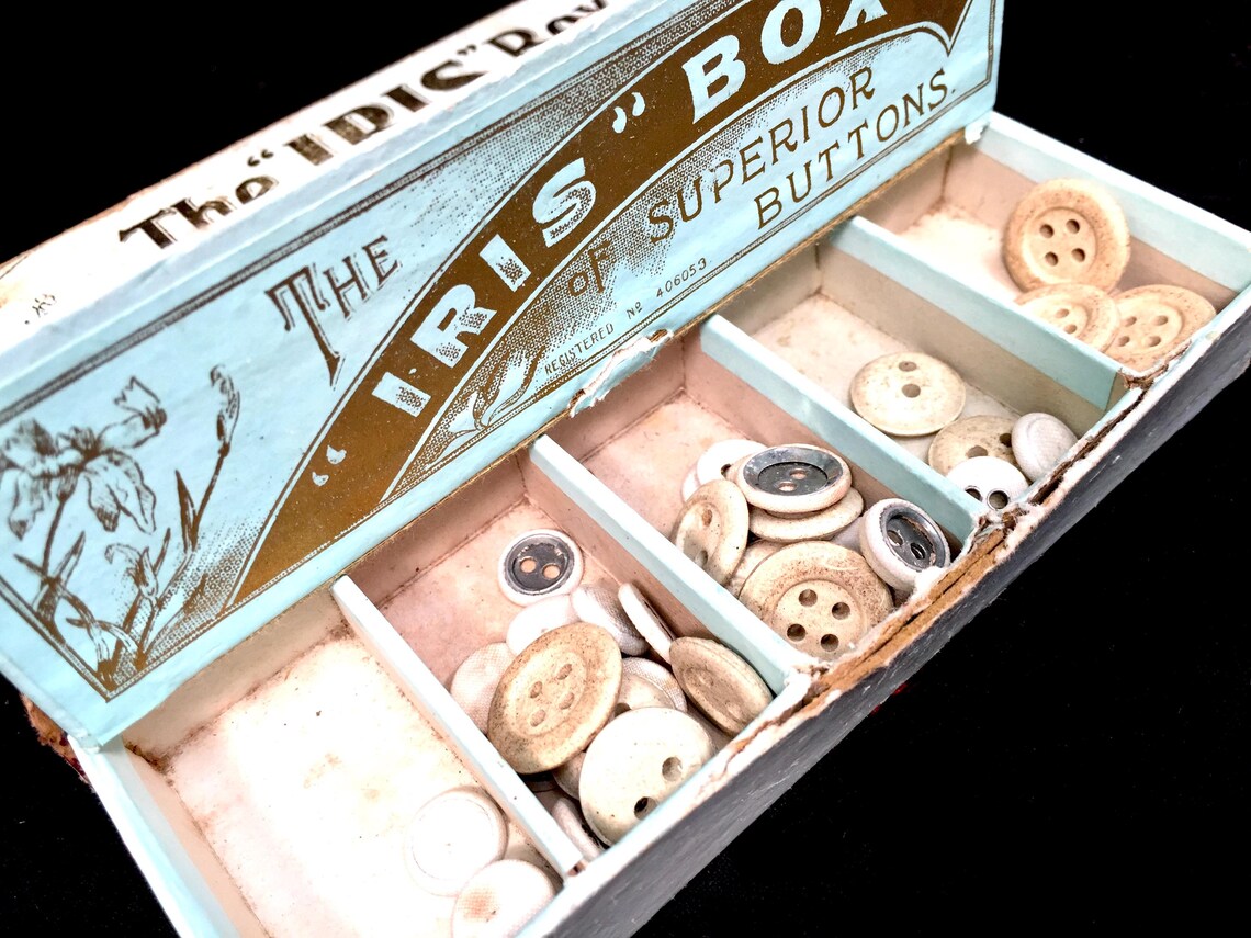 Antique Set of Iris Box Superior Buttons in Box / Vintage Fashion ...