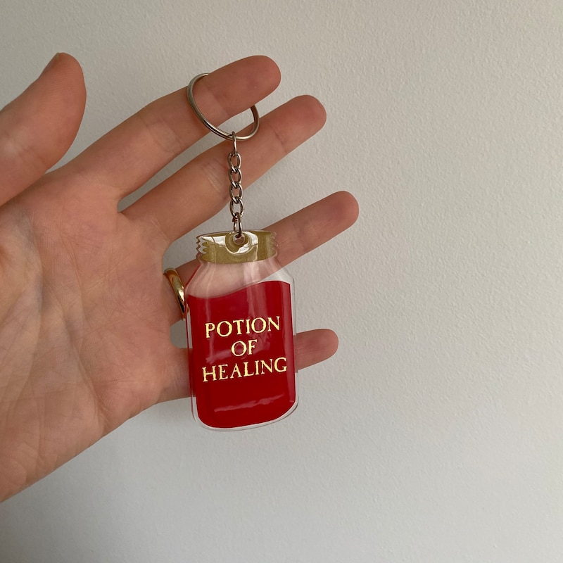 Resin Potion Keyring - Etsy UK