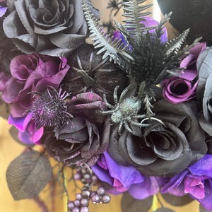 Gothic Raven & Spiders Halloween Wreath Halloween Wreath Front Door ...