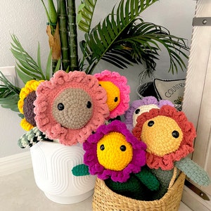 Blooming Olivia Pattern Pack, Crochet Flower Pattern, Easy Crochet ...
