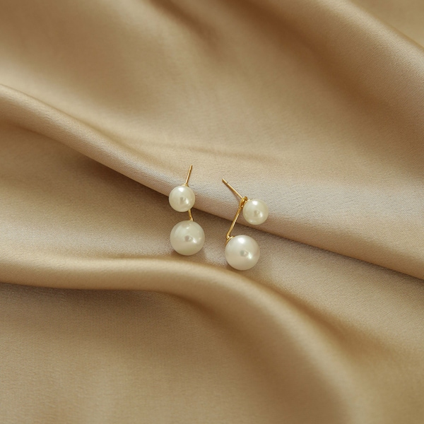 Two Pearl Earring - Etsy