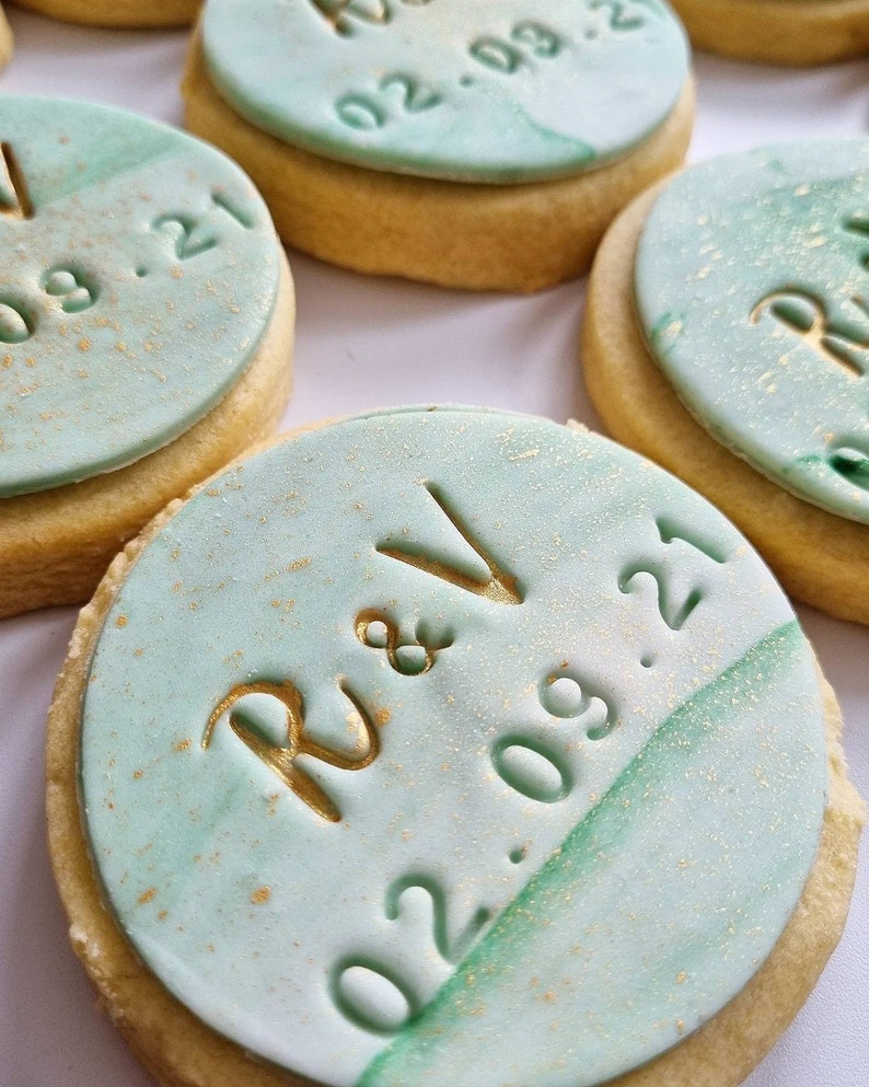 Personlised Wedding Favours Biscuits - Etsy