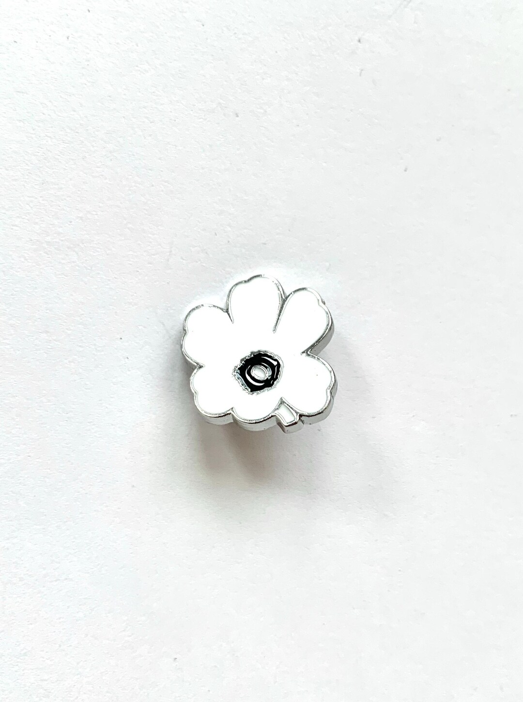White Unikko, Marimekko Flower, Unikko Pin - Etsy