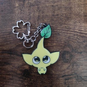 Handmade Pikmin Keychain | Handmade Nintendo Fan Charm - Etsy