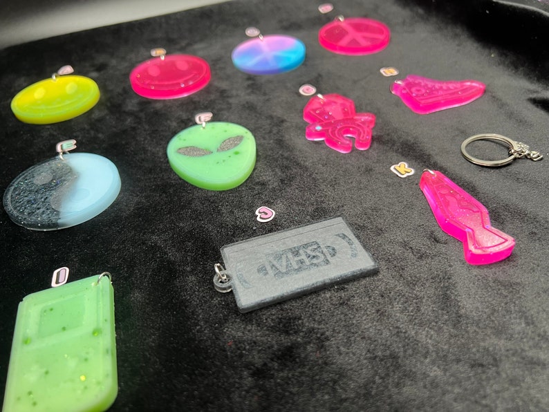 Design Your Own 90s Y2K Keychains - Etsy