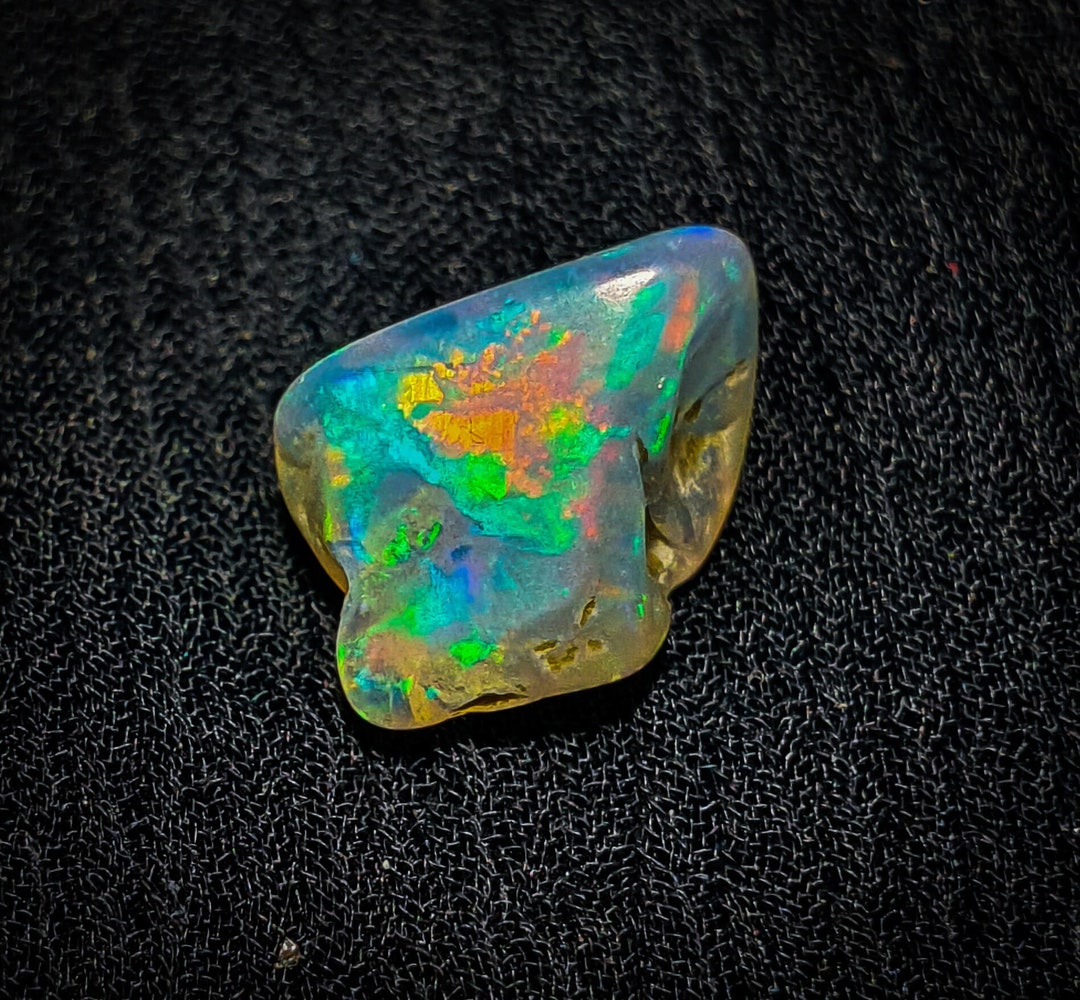 Natural Opal Rough Raw Rock Welo Fire Opal Rough AAA Quality Opal Fire ...