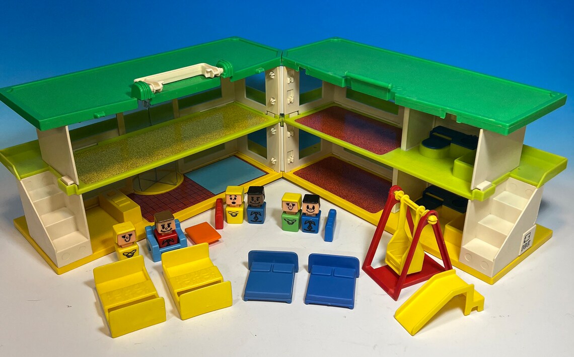 Vintage 1970s Playskool Holiday Inn Set With Accessories - Etsy