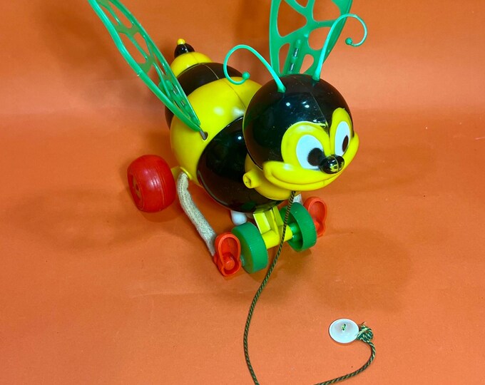 Vintage 1960’s Kusan USA Bumble Bee Pull Toy - Etsy