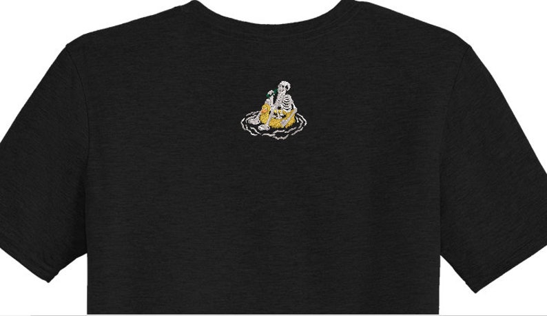 SKELETON ON VACATION Halloween Funny Skeleton Machine - Etsy