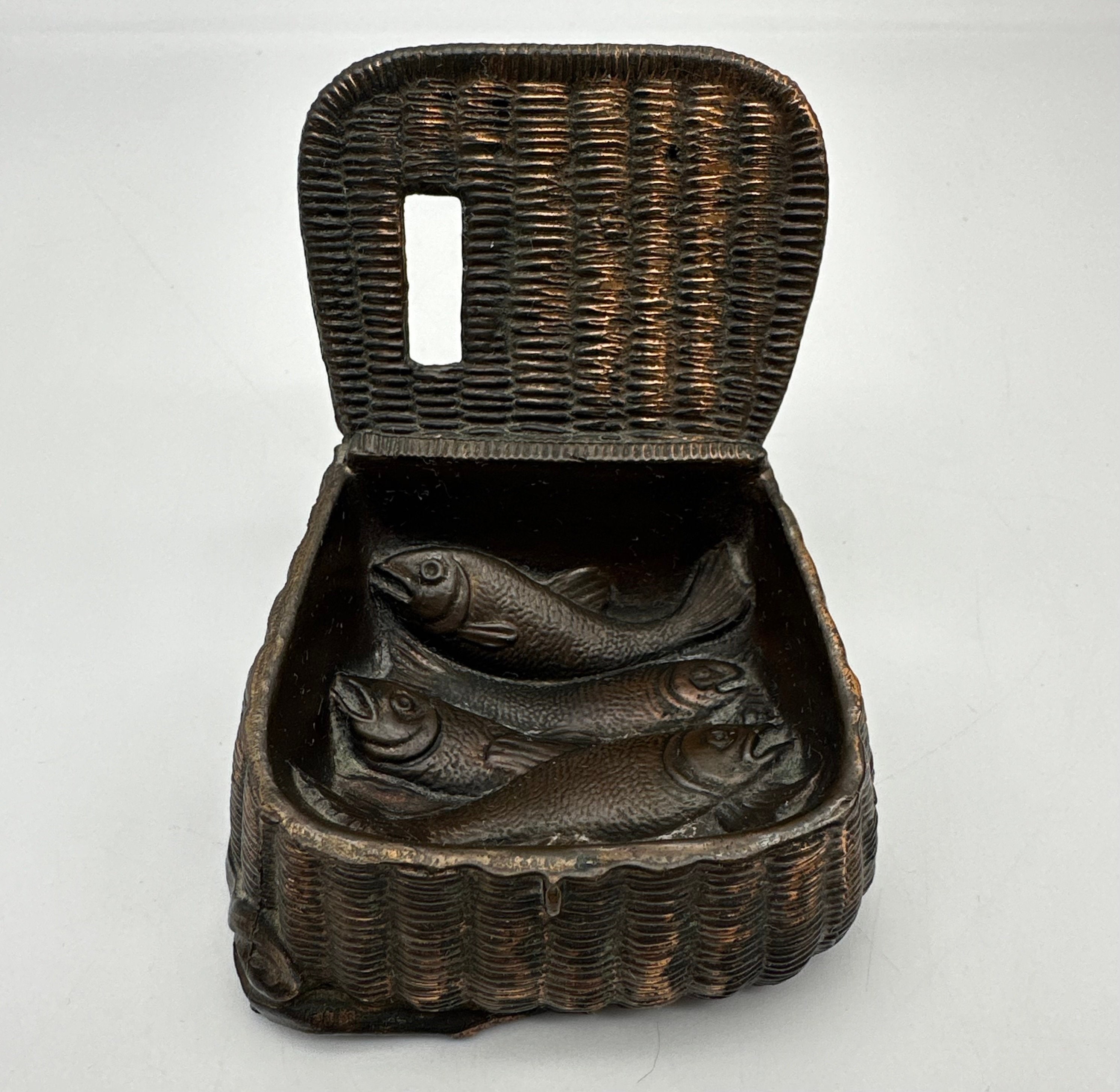 Jennings Brothers Fishing Creel With 4 Fish, Circa 1900-1940 - Etsy