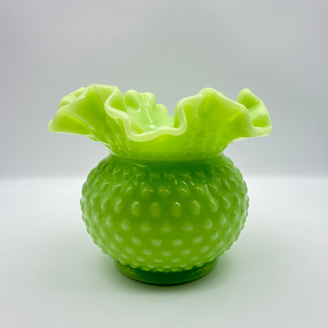 Rare Fenton Jadeite Hobnail Ruffled Edge Vase, 5 1/4” Tall, Glows - Etsy
