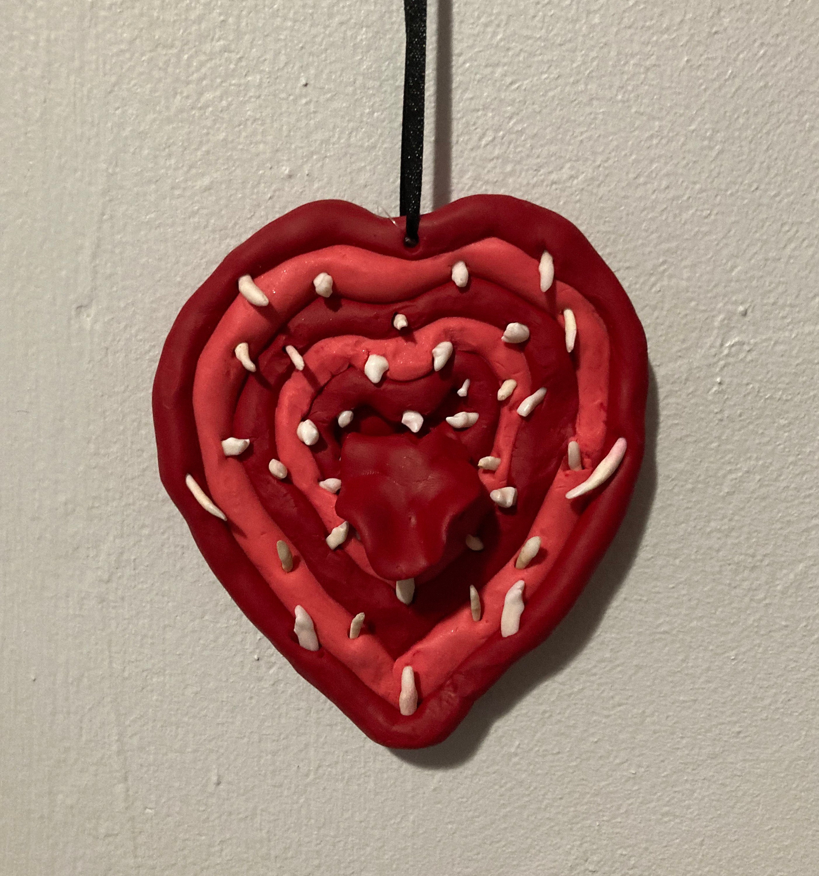 Toothy Heart Wall Art Creepy Heart Mouth Creepy Valentine Vagina ...