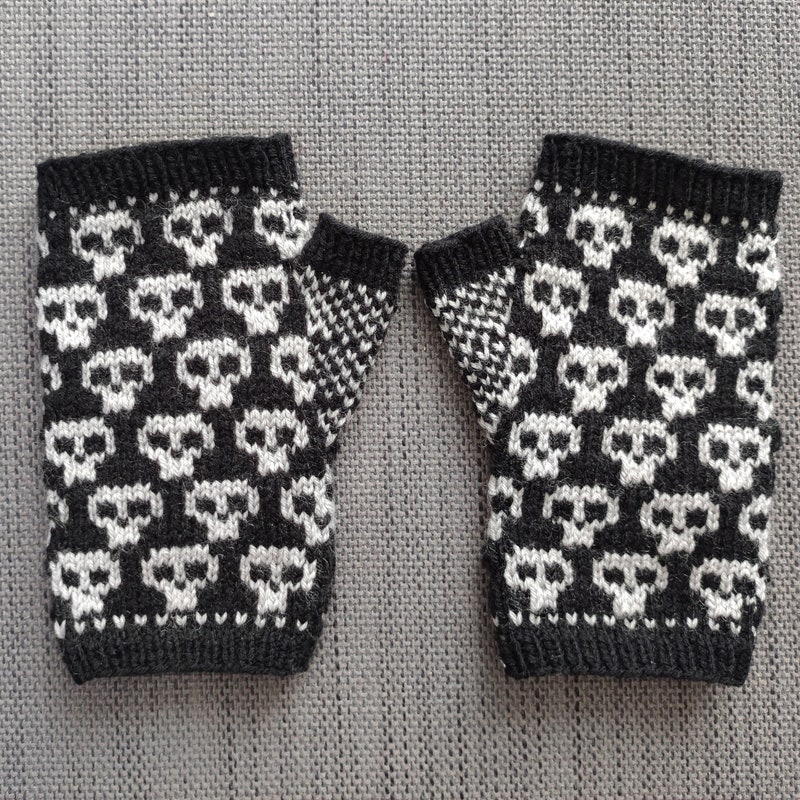 Emo Gloves - Etsy
