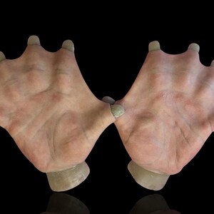 Ultra Realistic Webbed Silicone Hand Gloves: Mermaid Cosplay SFX - Etsy
