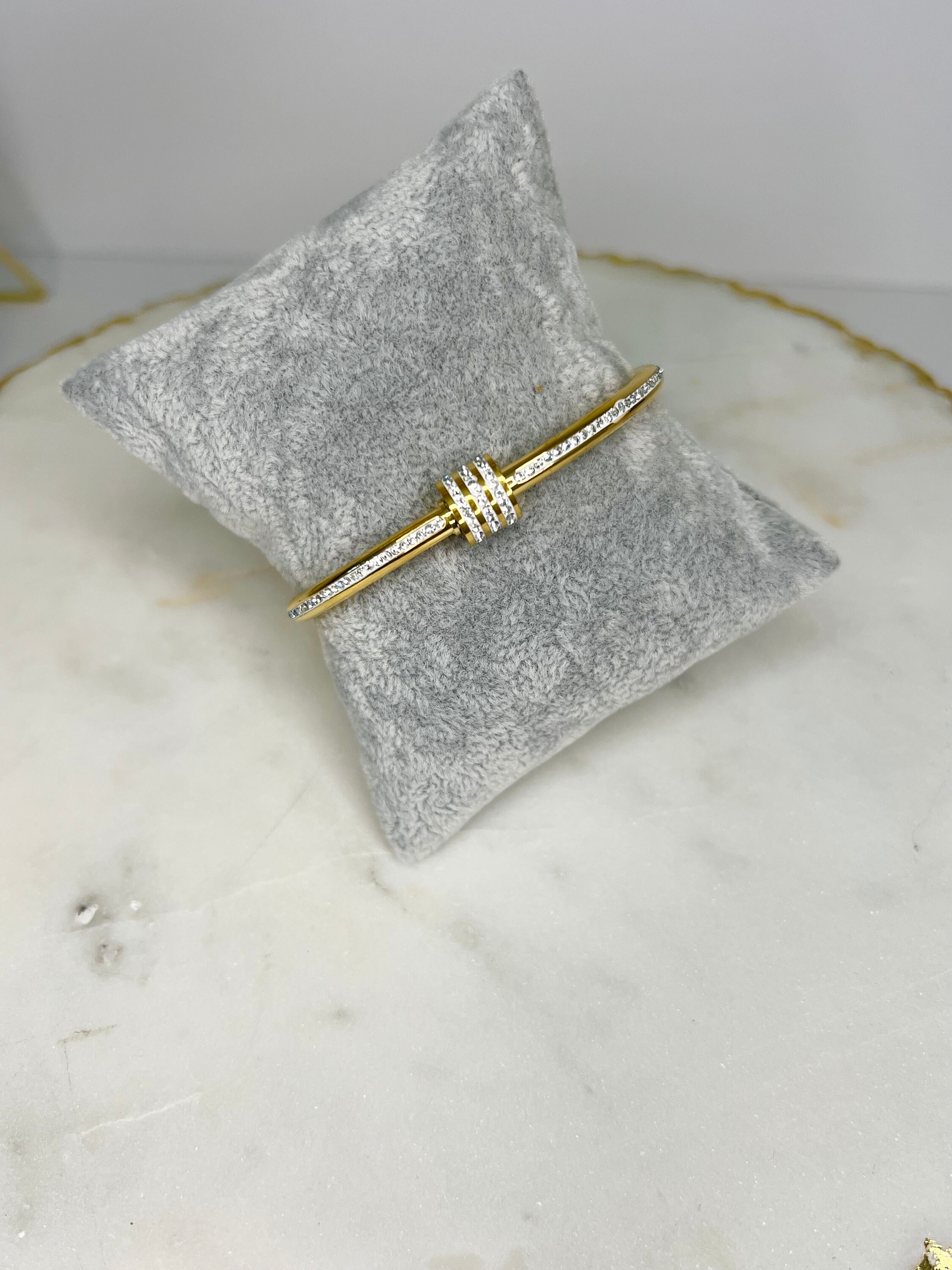 Stackable Stainless Steel Oval Cuffed Hinge Latch Bangle Bracelet, 18K Gold Plated Bracelet ...