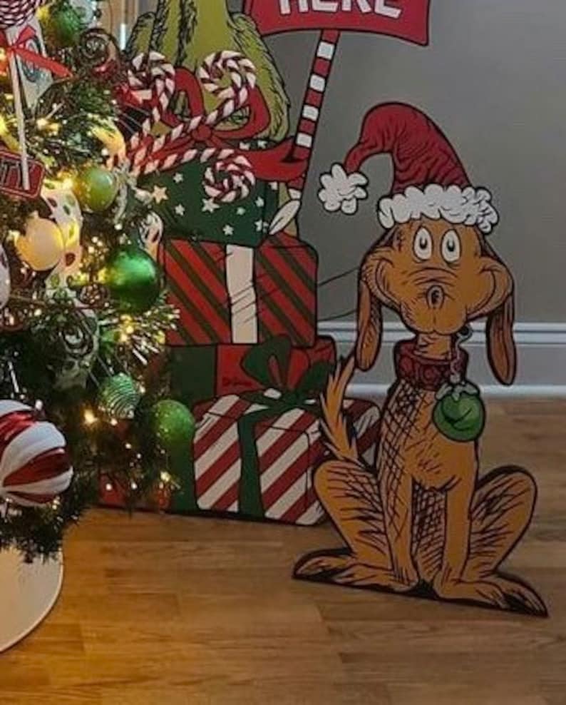 Max the Grinch Dog 3ft High Cut Out Christmas Prop Events Prop 4mm ...