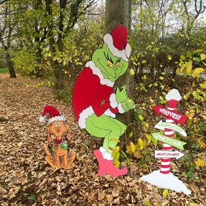 Max the Grinch Dog 3ft High Cut Out Christmas Prop Events Prop 4mm ...