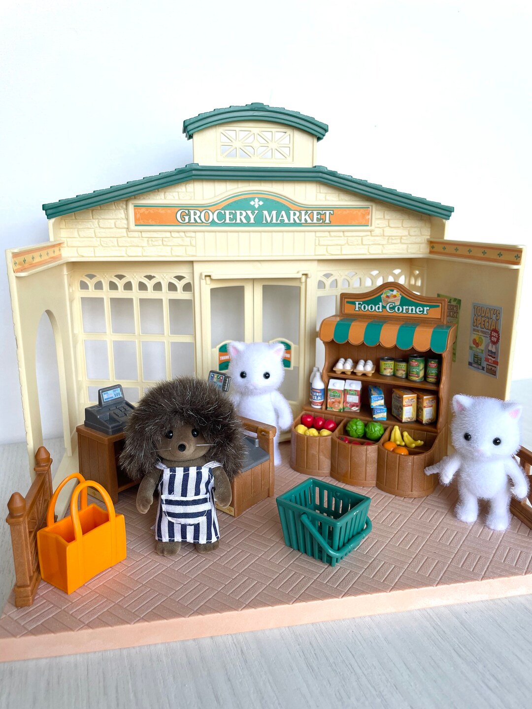 Calico Critters Grocery Market Japanese Version With Box, Complete ...