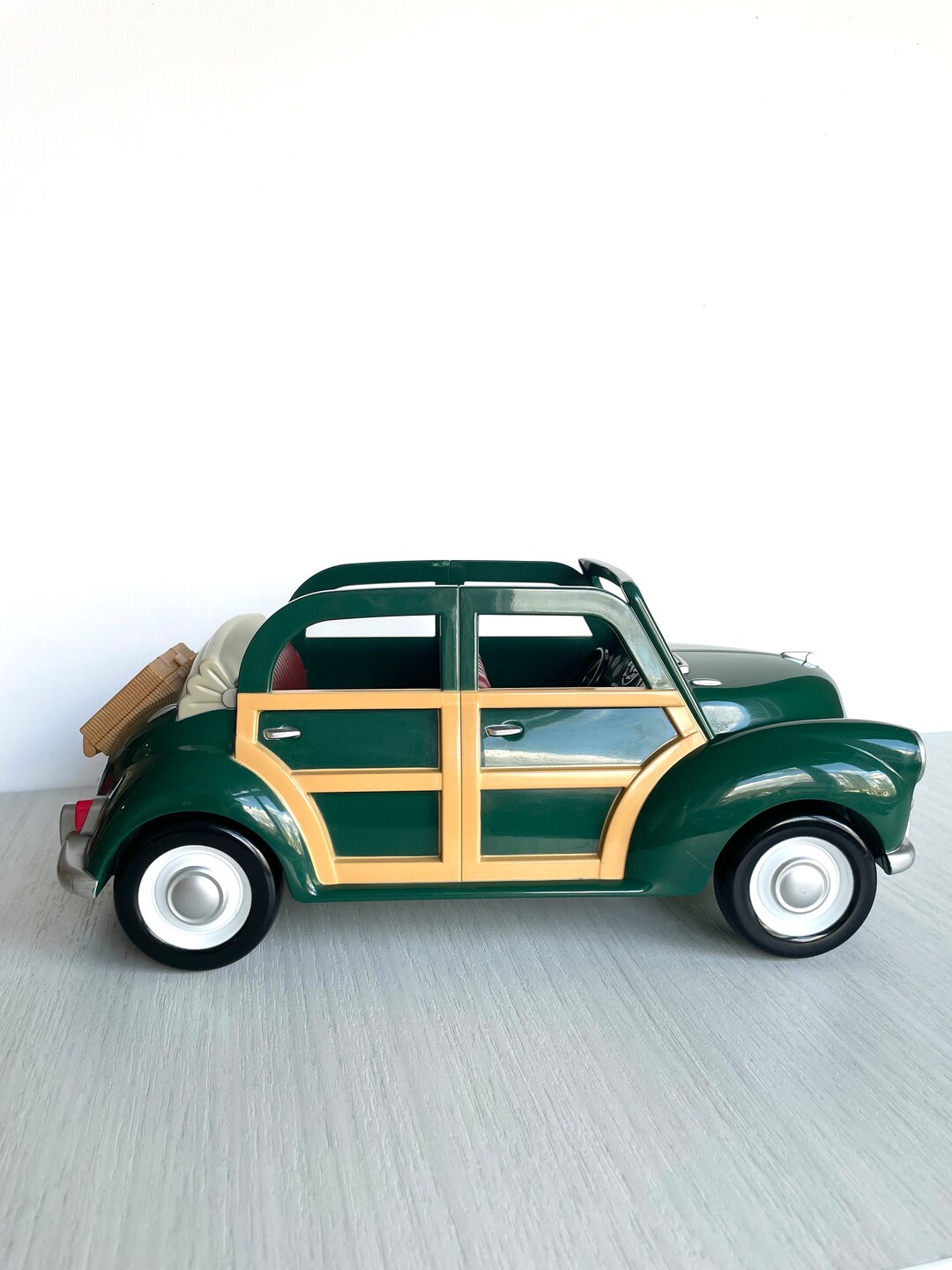 Calico Critters Green Woody Convertible Coupe Car Sm1ley With Baby ...