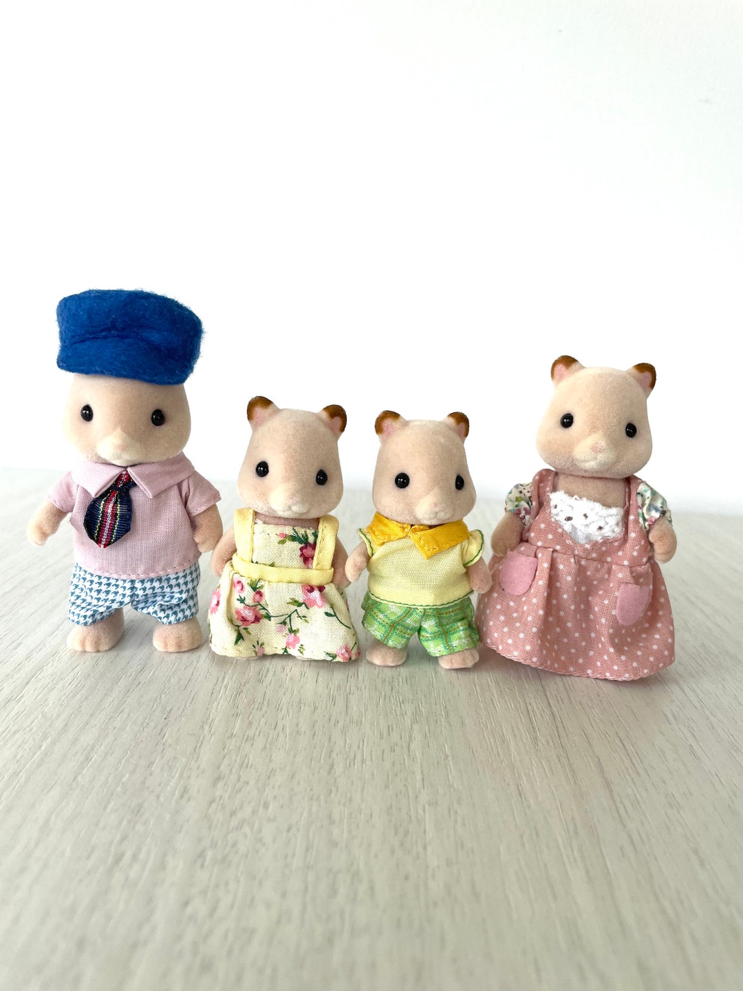 Sylvanian Families Fluffly Hamster Family, Calico Critters Hamster ...