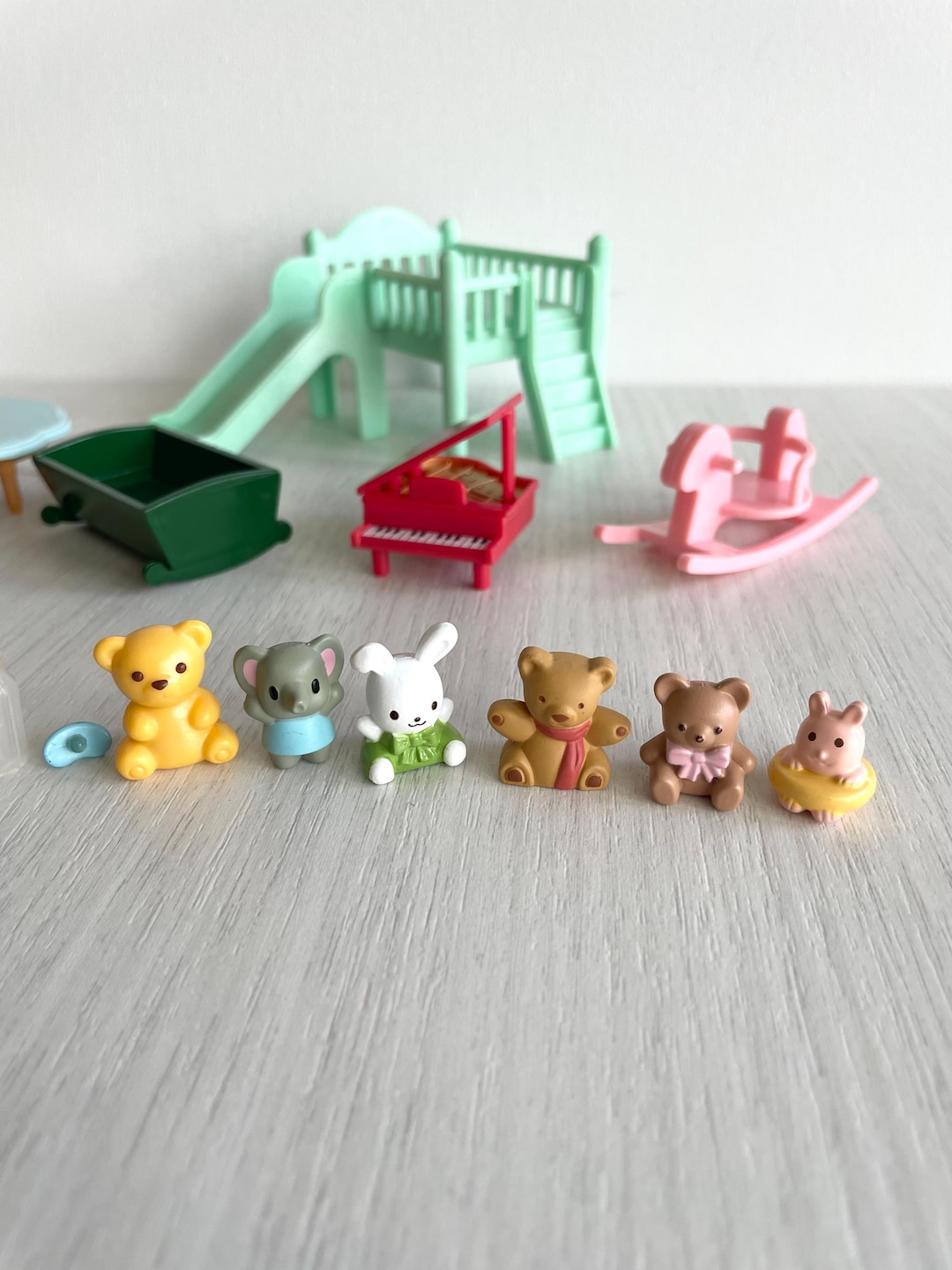 Miniature Calico Critters Baby Toys, Pacifier, Bottles, Furniture ...