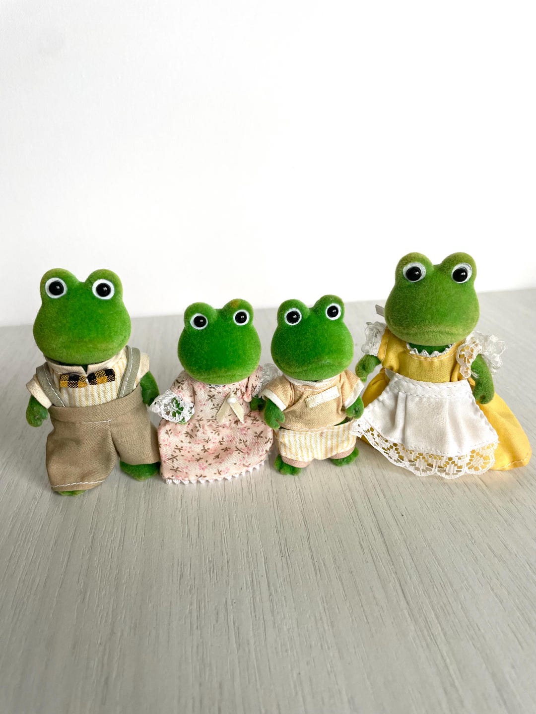 80's Vintage TOMY Sylvanian Families Bullrush Frog Family, Calico ...