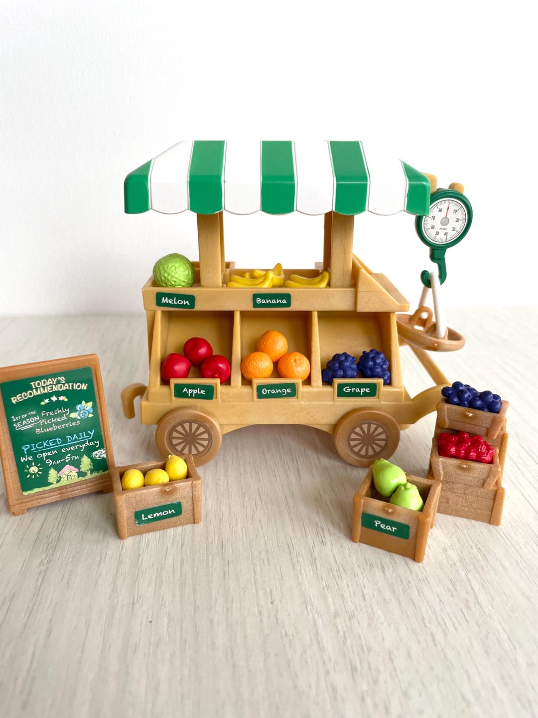 Calico Critters Fruit Wagon Cart Nearly Complete and in Excellent ...