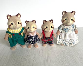 Mulberry Raccoon Family ~ Calico Critters | Sylvanian Families ...