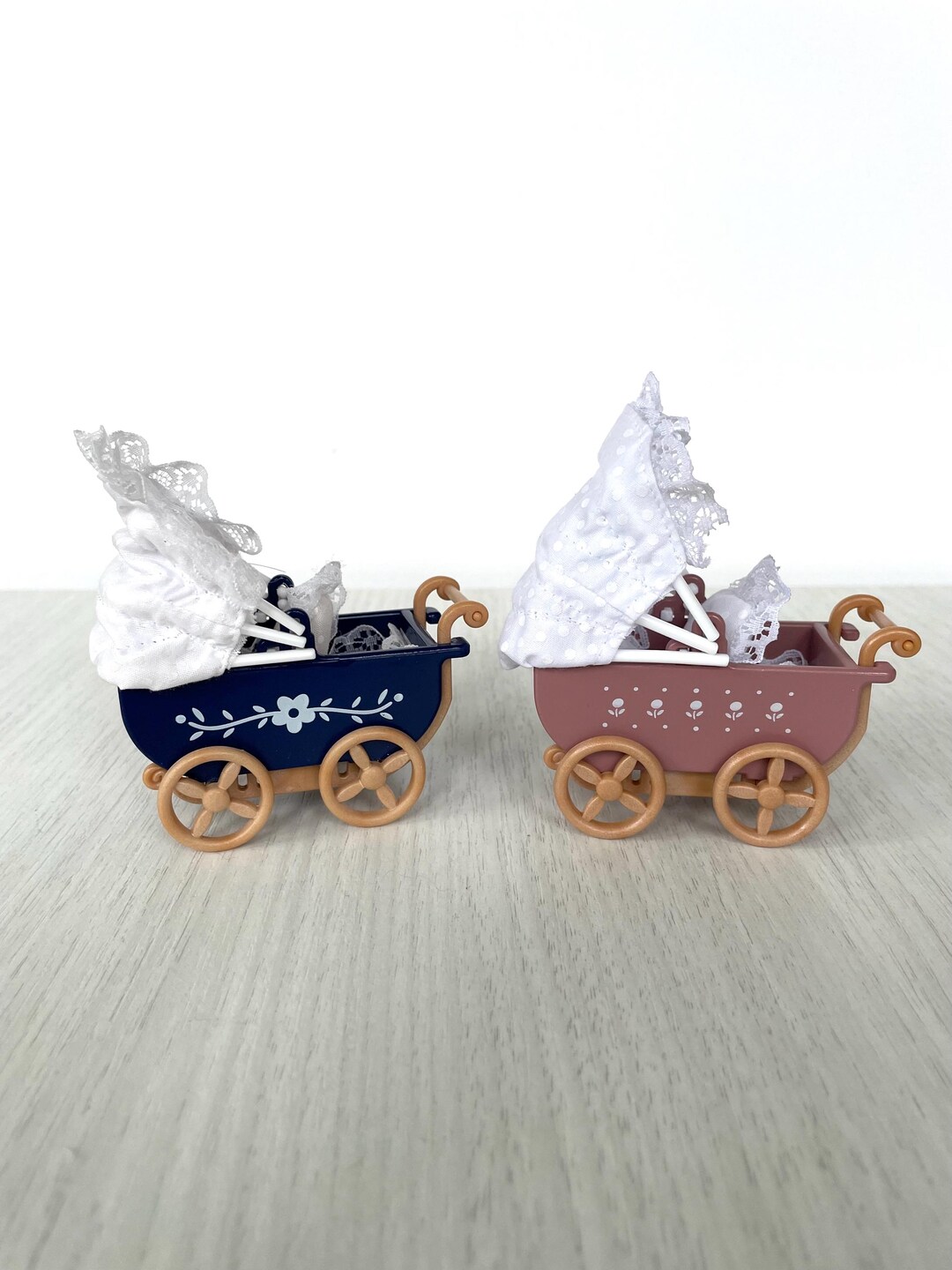 Calico Critters Stroller in New Condition, Royal Blue Pram With Lace ...